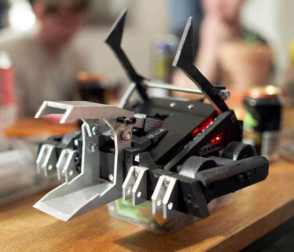 Dom's Decalodon Design Diary of Doom - Bot Builds & Designs - BBB Forum